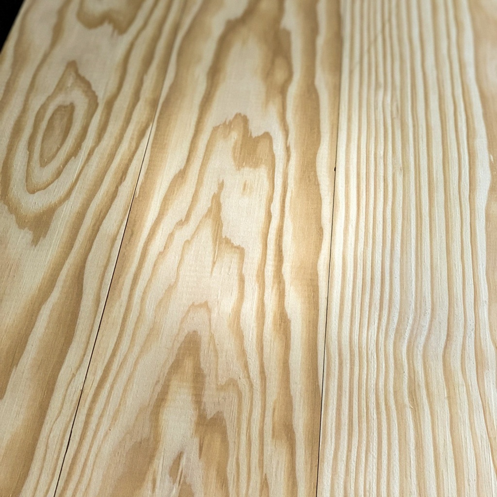 Parquet en pin maritime massif sans nœud - Ligerio