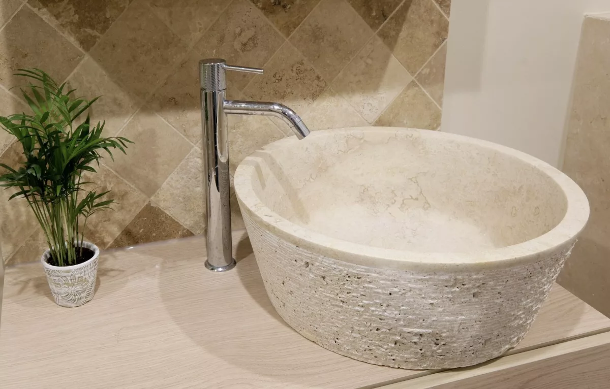 Guide - La pose et l'entretien de votre vasque de salle de bain