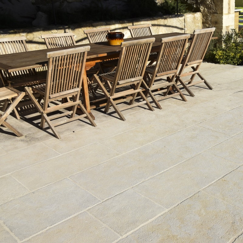 Dallage Pierre Naturelle Beige Castel en Calcaire Naturel - Ligerio