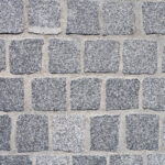 Tout savoir sur le pavé granit bouchardé - Ligerio