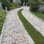 8 idées de motifs en pavés extérieurs pour votre allée - Ligerio