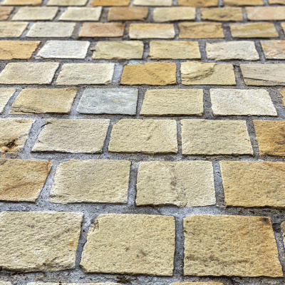 8 idées de motifs en pavés extérieurs pour votre allée - Ligerio